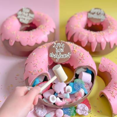 Personalised 1KG Giant Pink Chocolate Smash Doughnut | Funky Hampers